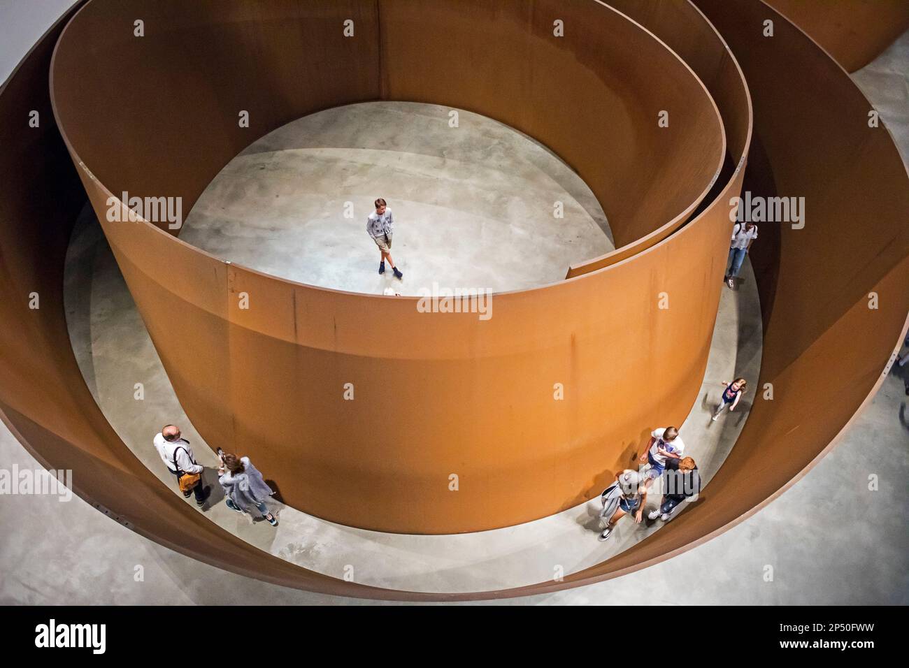 Richard serra guggenheim hi-res stock photography and images - Alamy